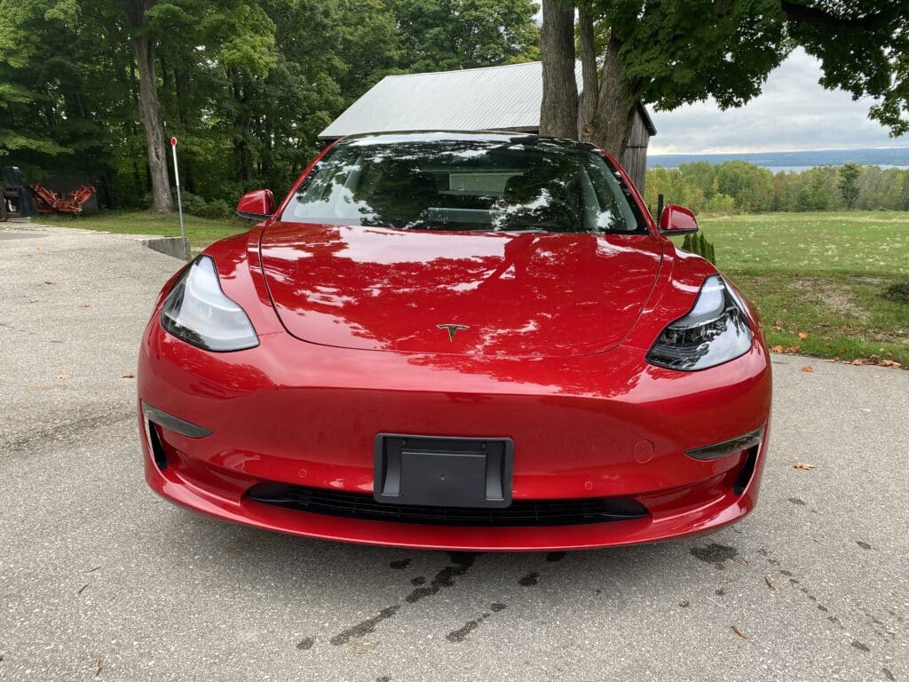 Tesla M3 - Precision Ceramics